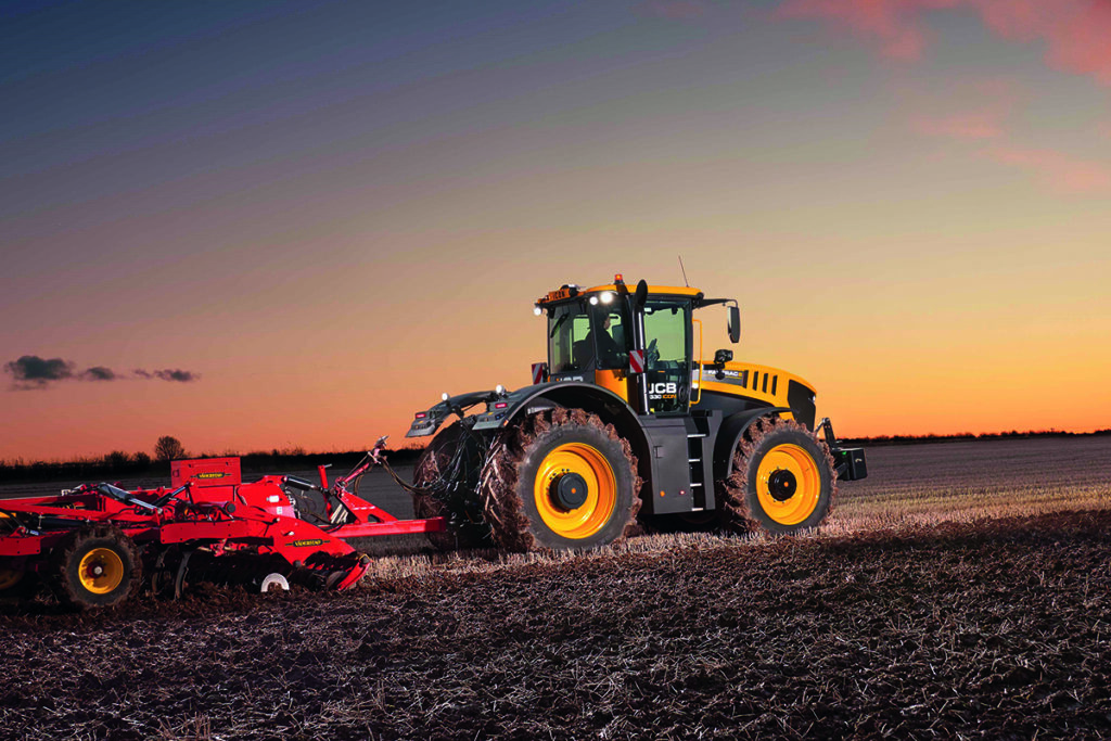 JCB returns to Lamma with showcase of latest products - Midland Farmer ...