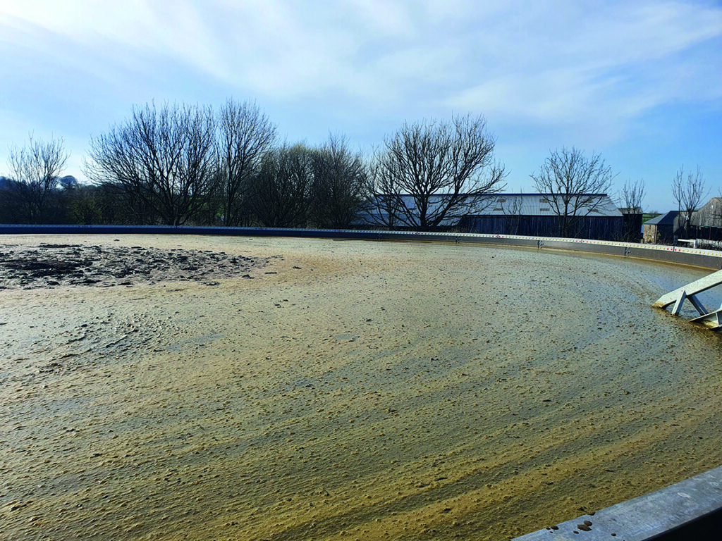 How inoculants can improve slurry management - Midland Farmer Magazine